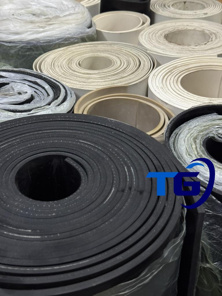 GOMA EN PLANCHA NATURAL , SANITARIA Y CARAMELO. – Todo Goma